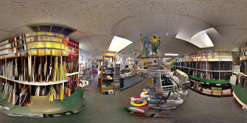 About The Glass House - Decatur Illinois | Glass House Store