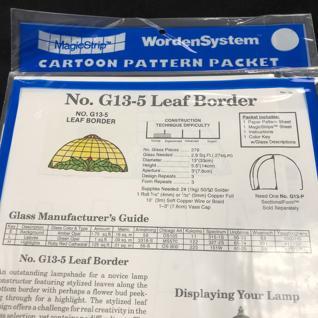 Worden CF18-12 Floral Border Lamp Pattern | Glass House Store